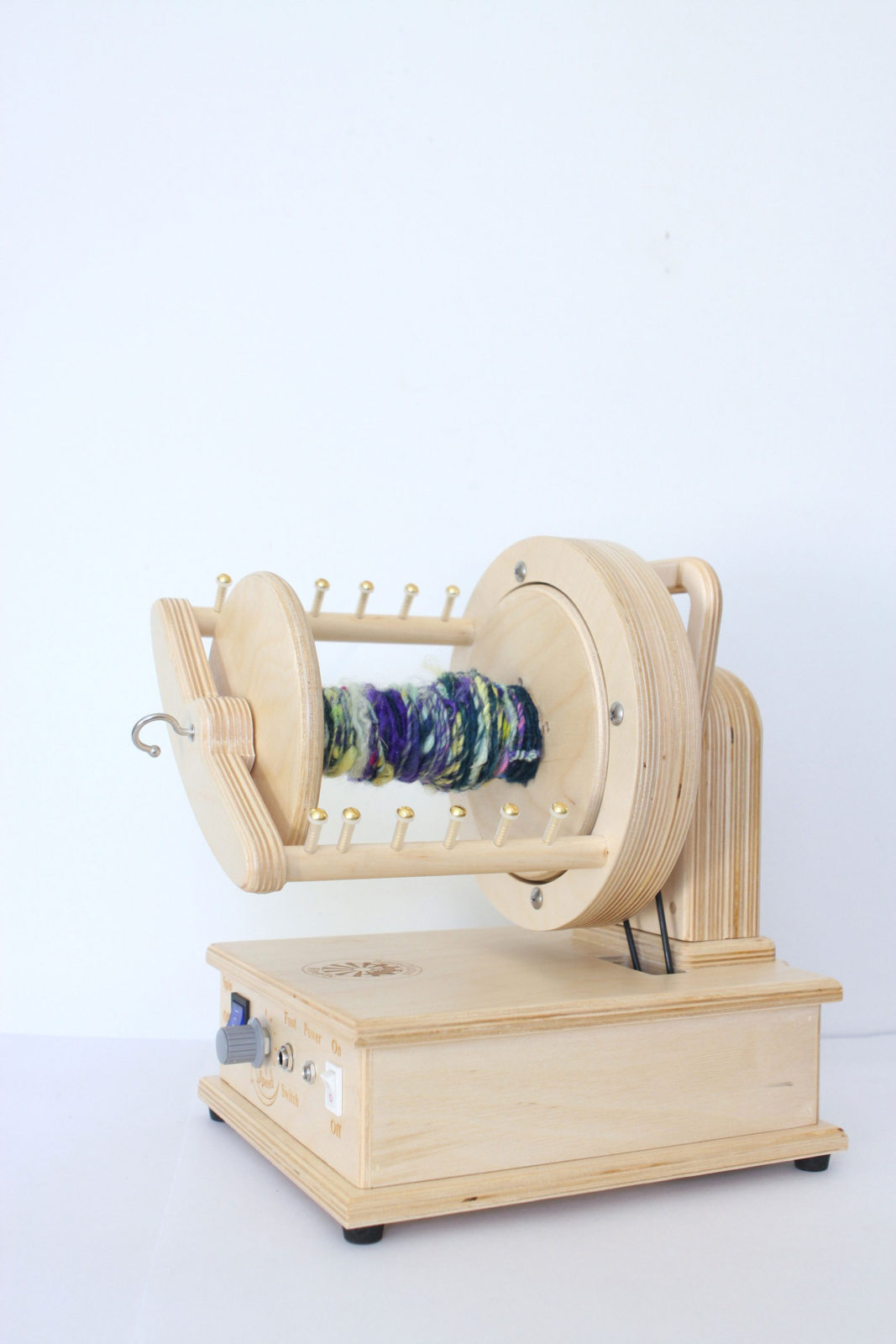 Firefly SpinOlution electric spinning wheel - Finnsheep.net - Point of ...