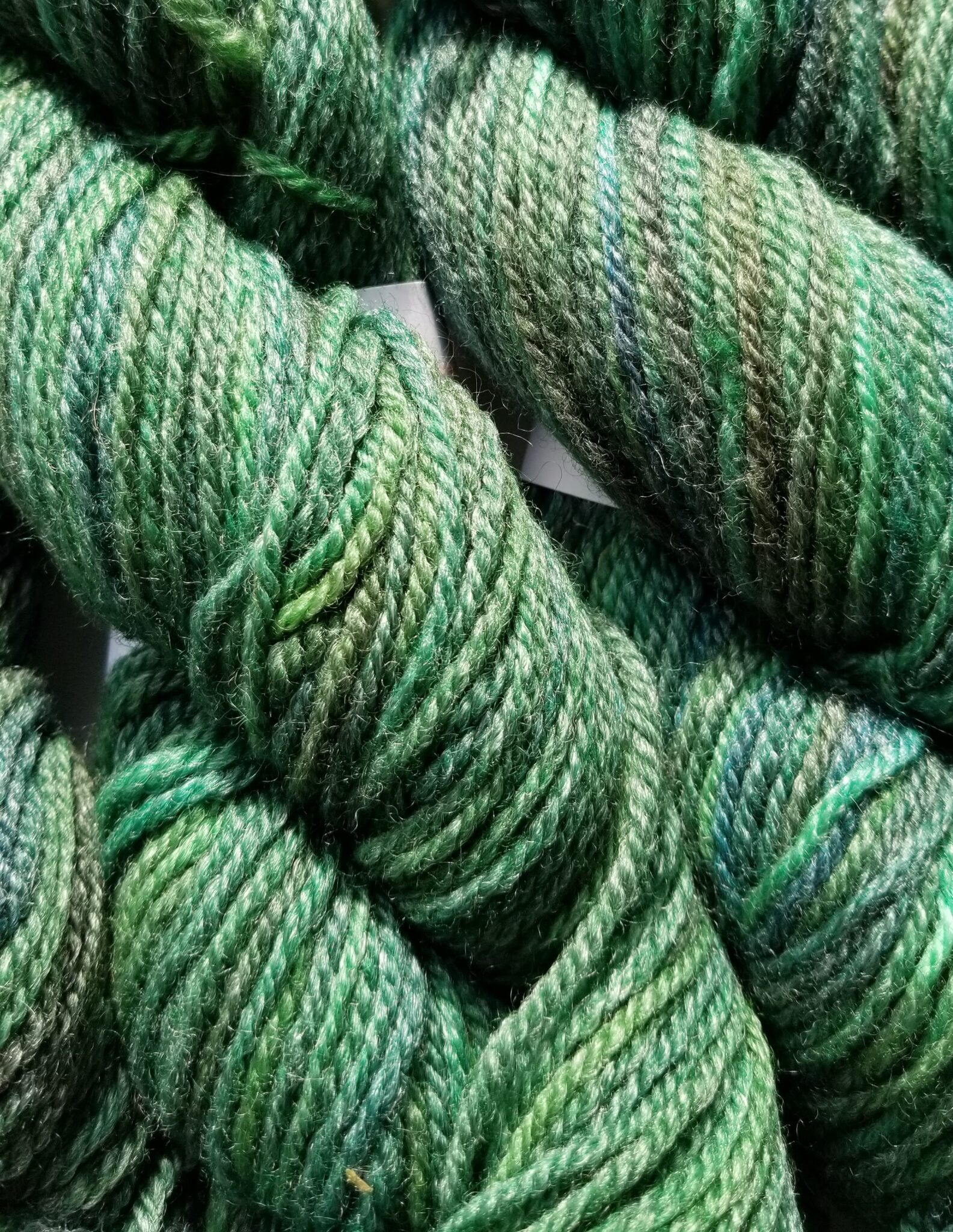 Local WOOL and BAMBOO 3 Ply 'Mossy' Green Variegated Yarn, Worsted ...